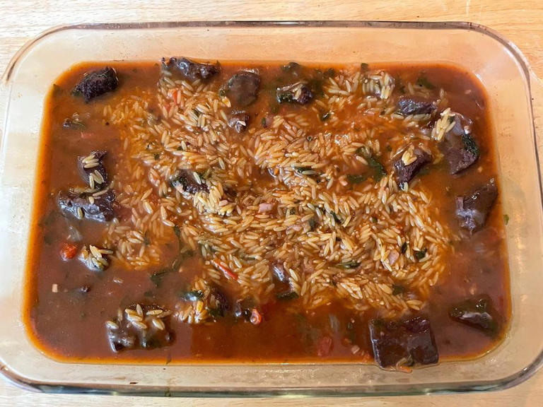 30分で作れる＆美味しい！ 父に教わったギリシャの伝統料理「ユベチ」の作り方