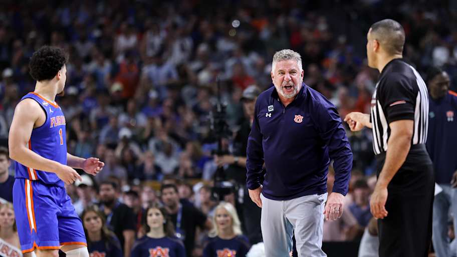 Auburn Reacts to Florida's Win in Final Four
