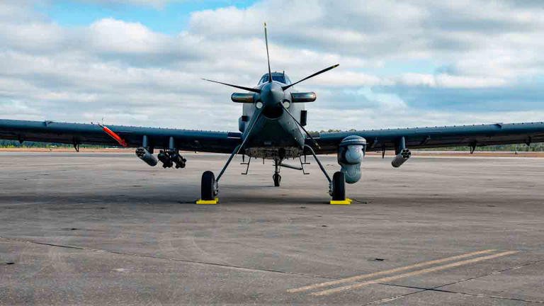 U.S. Air Force Officially Receives First OA-1K Skyraider II Light ...