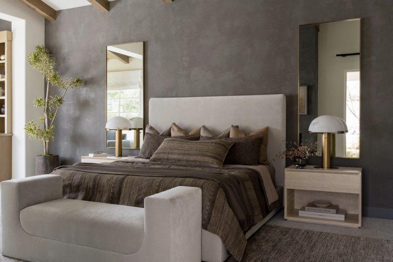 5 Paint Colors Designers Say Will Make Any Room More Luxurious