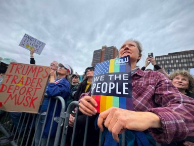 Thousands rally in Philly against Trump, Musk in nationwide ‘Hands Off ...