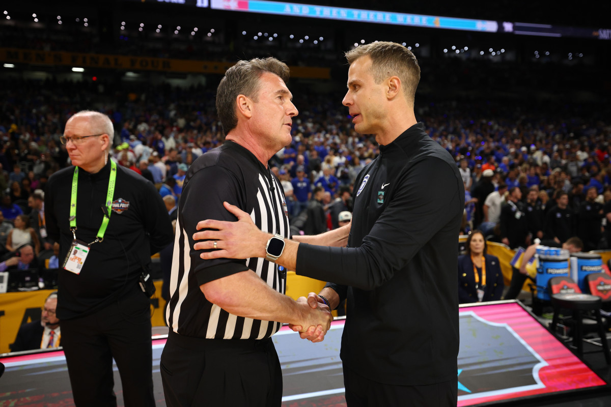 ESPN's Computer Ranks College Basketball's 10 Best Teams In 2025-26