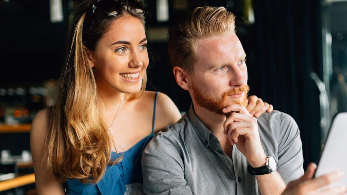 14 Tricks to Enjoy Eating Out for Less