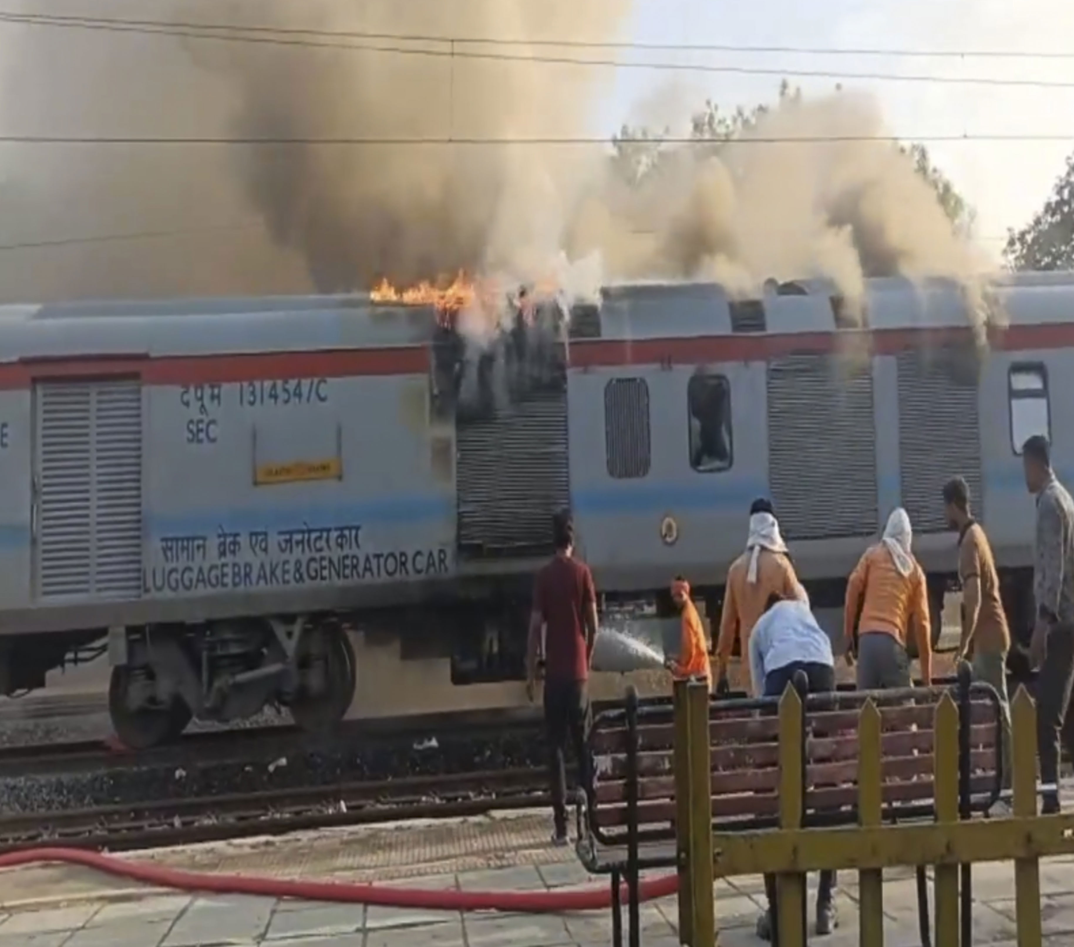 Fire breaks out in power car of train in MP’s Ujjain; no injuries