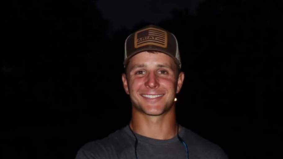 Brock Purdy has adorable moment with baby daughter at 49ers training camp