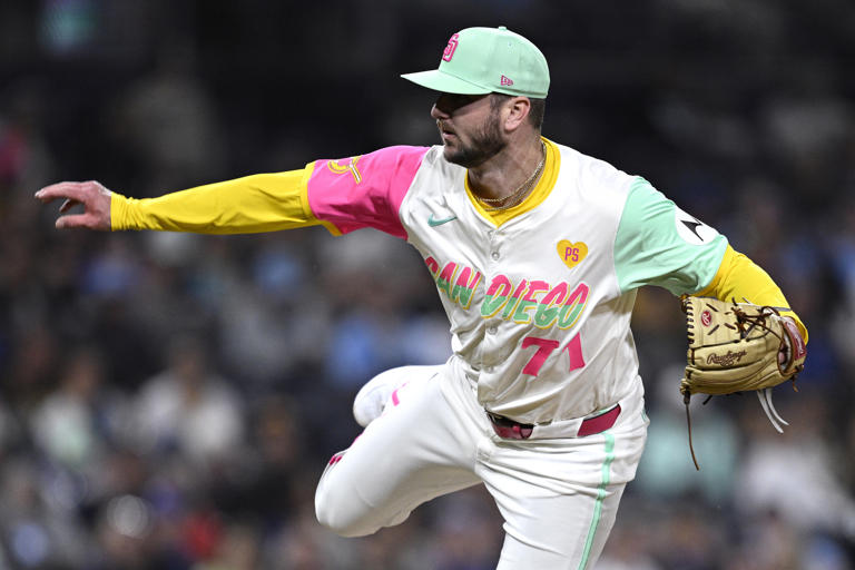 Padres Select Logan Gillaspie, Designate Tom Cosgrove