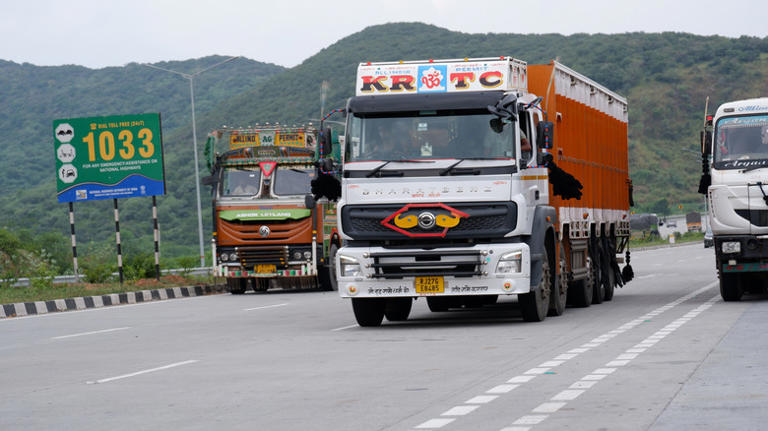 10 Of The Longest Highways In The World, Ranked By Length