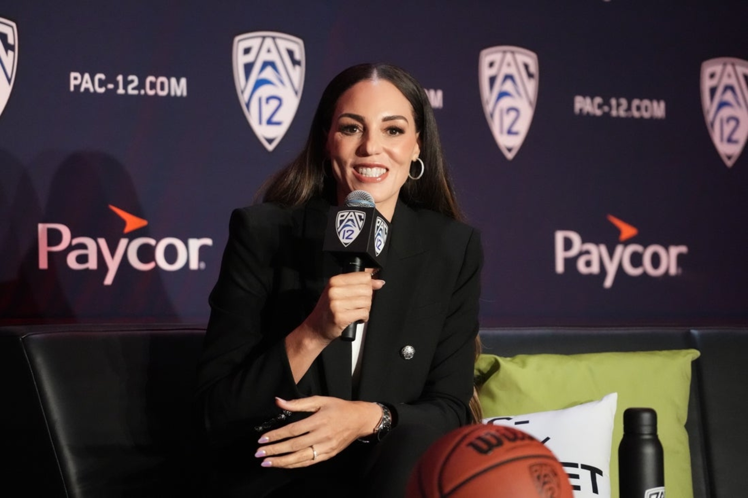 Adia Barnes takes over as SMU's women's basketball coach