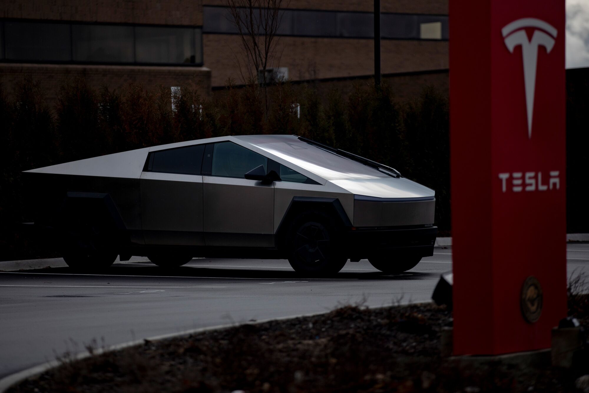 Tesla Bull Slashes Stock Price Target 43%, Citing Musk and Trump