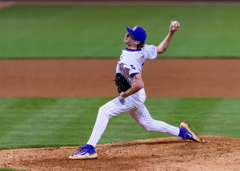 LSU baseball pitching staff makes history in sweep of Oklahoma