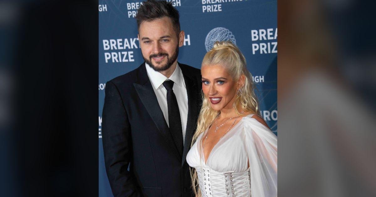 Christina Aguilera and Fiancé Matthew Rutler Pack on the PDA in Rare ...