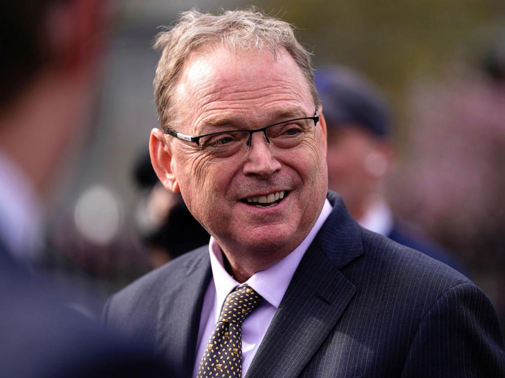 Trump tariffs live updates: Trump addresses stock market losses, China ...