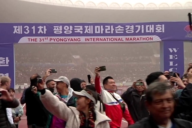 Foreigners run in N.Korea's first Pyongyang Marathon for six years