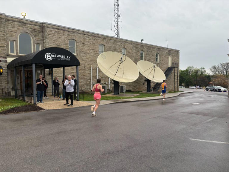 Photos: Thousands hit the streets for 2025 Covenant Health Knoxville ...