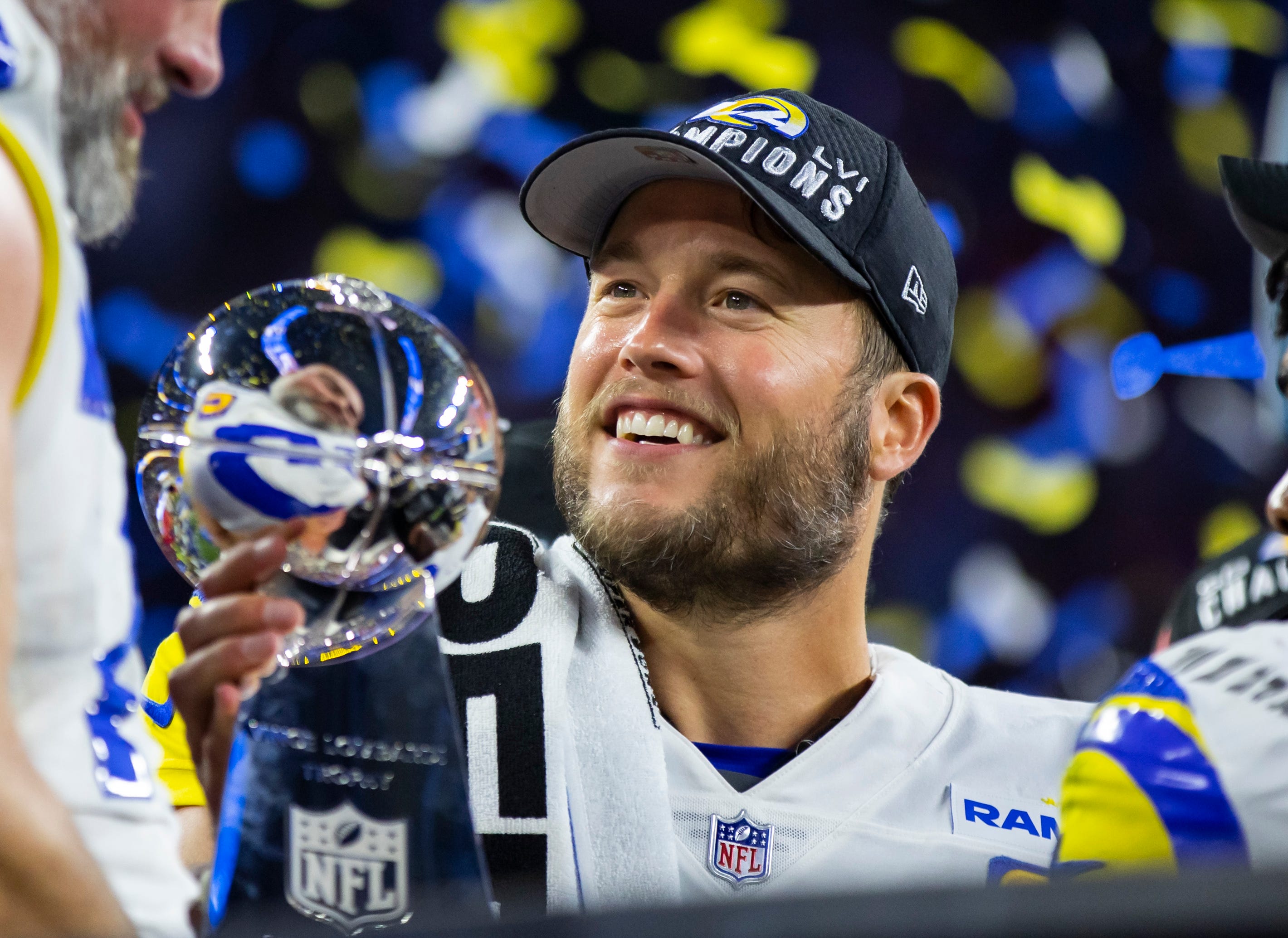 Matthew Stafford sets record for most career NFL earnings