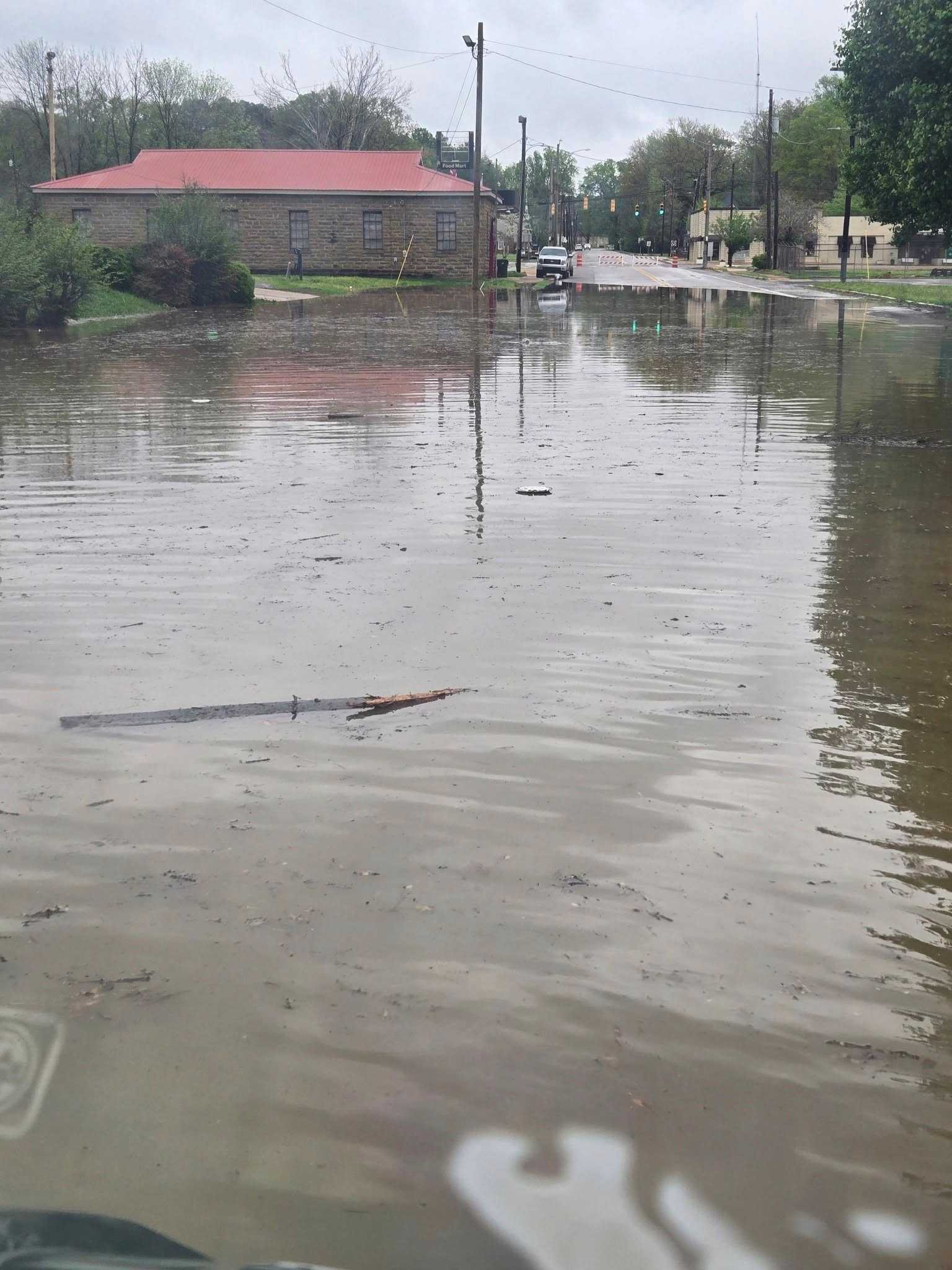 Reports: Flooding across Central Alabama Sunday