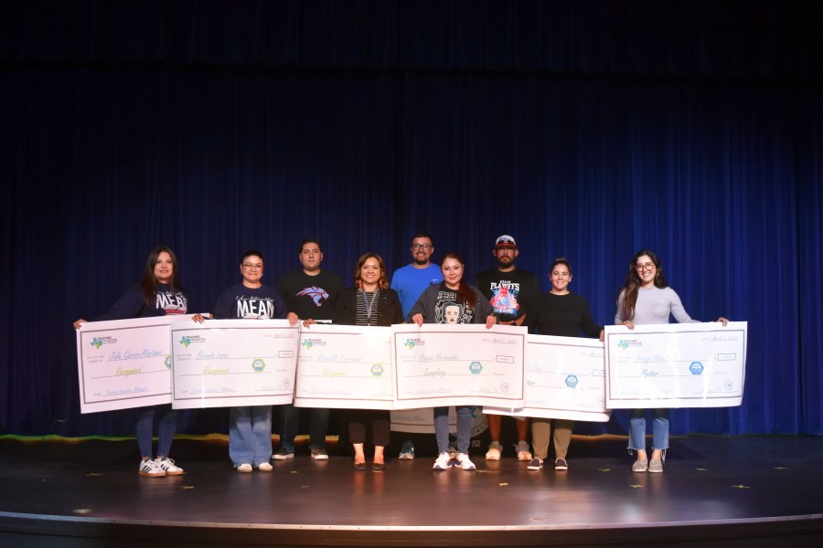 9 Anthony ISD teachers awarded state incentives for student outcomes
