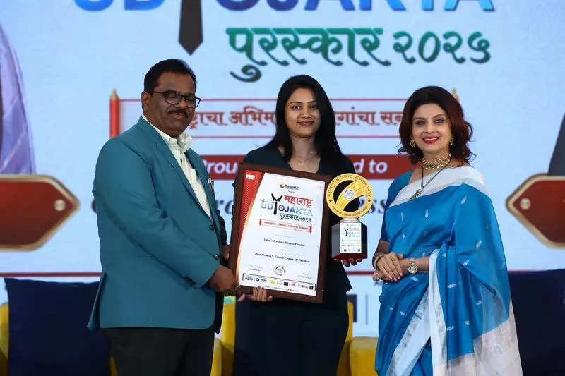 Khushali Bhonde gets ‘Maharashtra Udyojakta Puraskar’