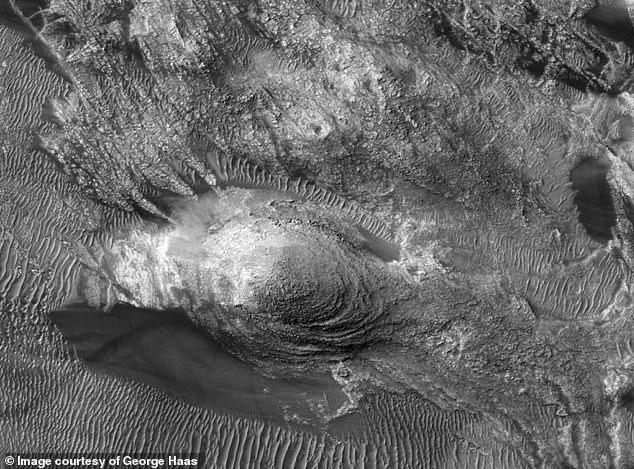 Mysterious Mars structures 'prove there was life on the Red Planet'