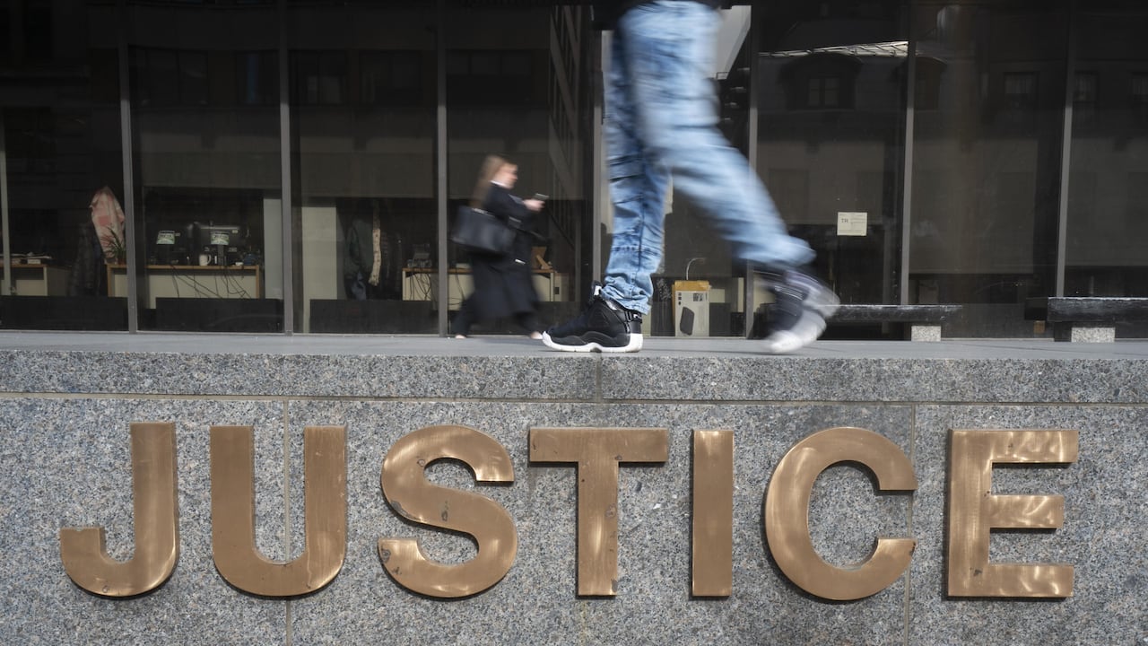 Advocates demand changes to Quebec's family tribunal bill to protect ...