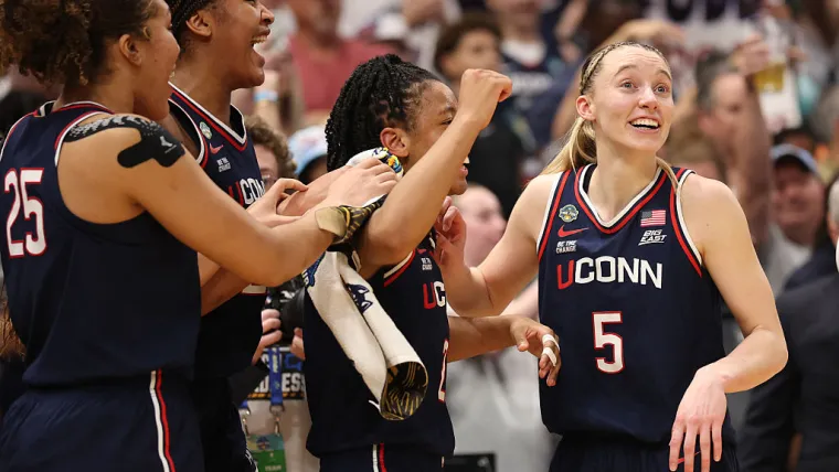 UConn vs. South Carolina final score: Strong, Bueckers, Fudd lead ...