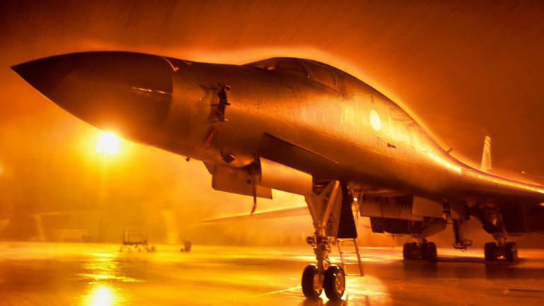 The US Air Force’s B-1B Bomber Dilemma Has No Real Solution