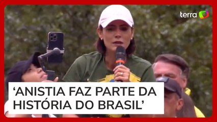 Michelle manda recado ao ver faixa de Lula e faz apelo a Fux: 'Não vai ...