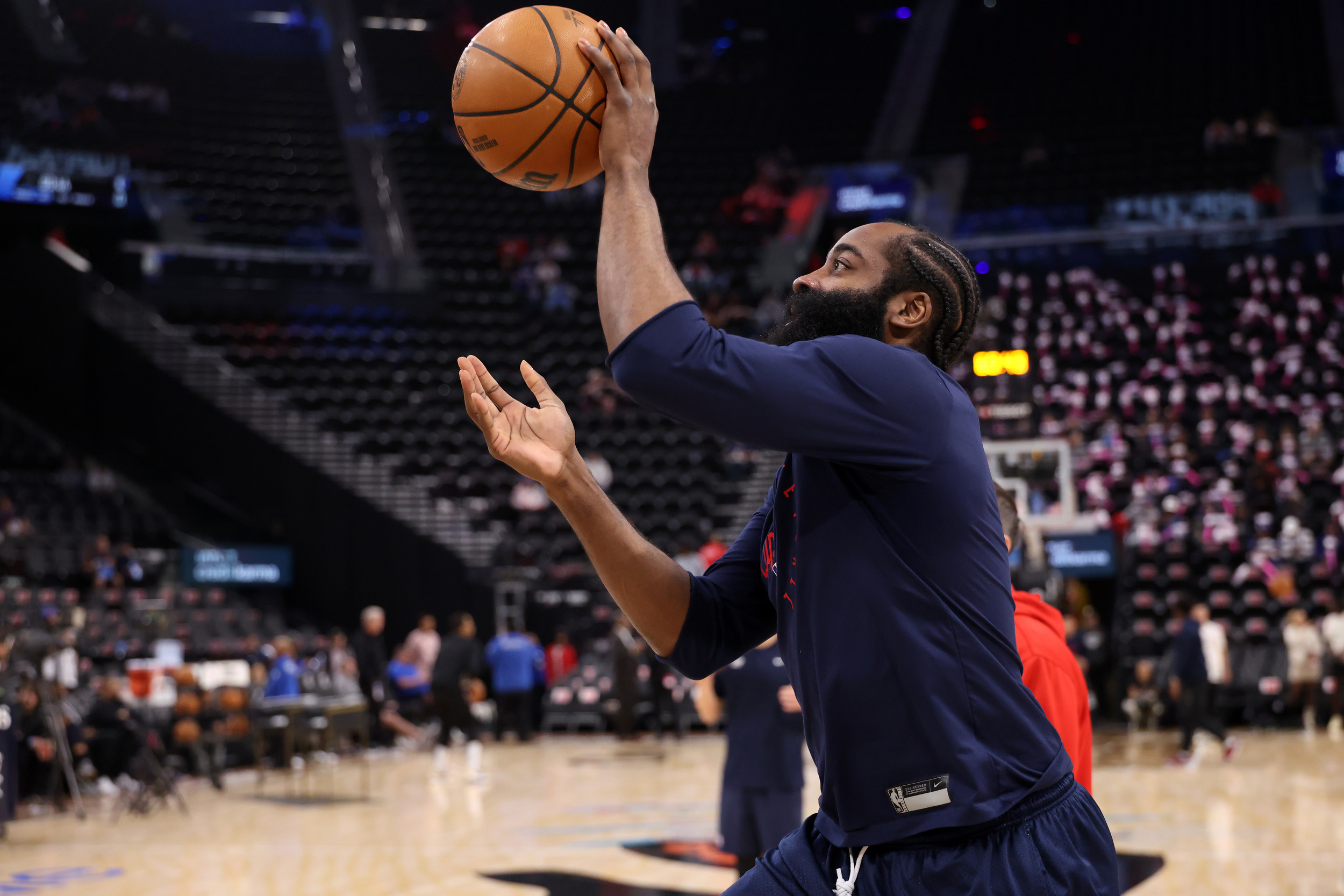 Clippers' James Harden takes an apparent shot at a former teammate
