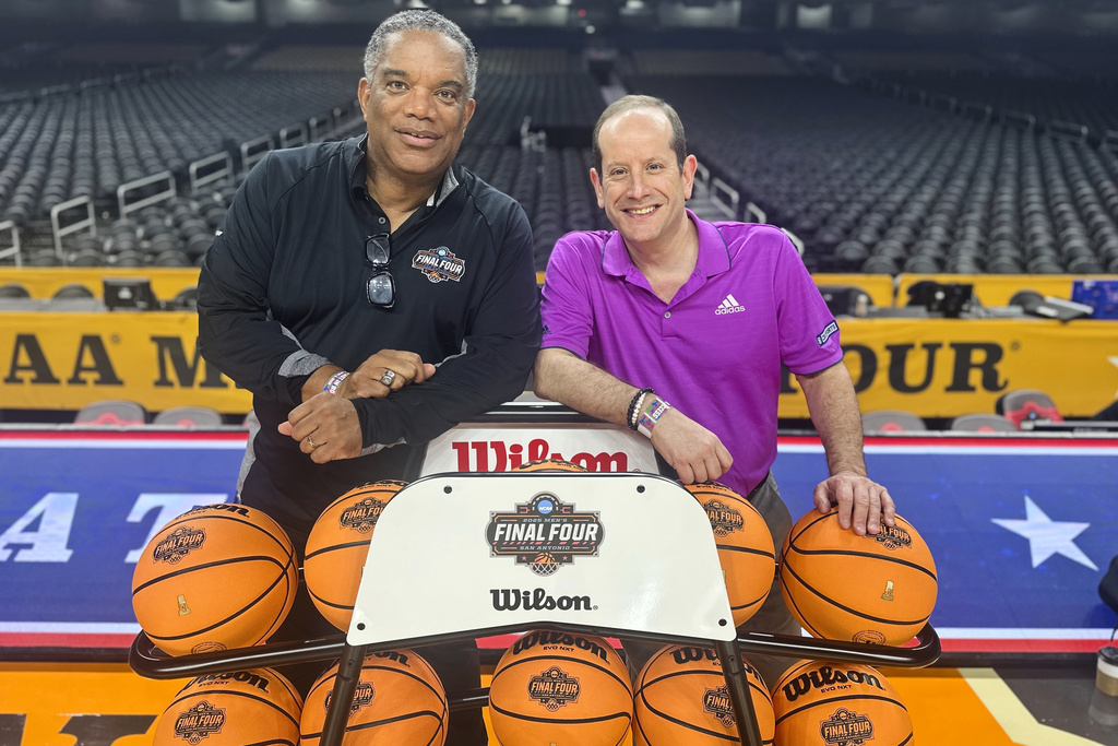 Ken Mack is enjoying his 1st Final Four as CBS' lead producer for March ...