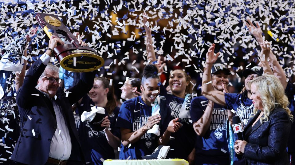 UConn dominates South Carolina to capture women’s record 12th NCAA ...