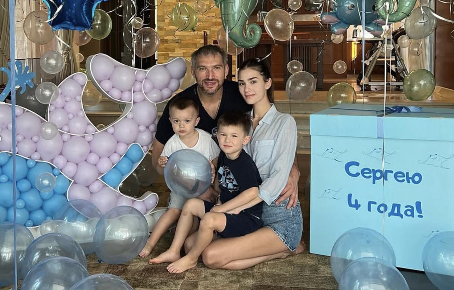 Quick Facts About Alex Ovechkin: Wife, Family, Net Worth, and NHL Top ...