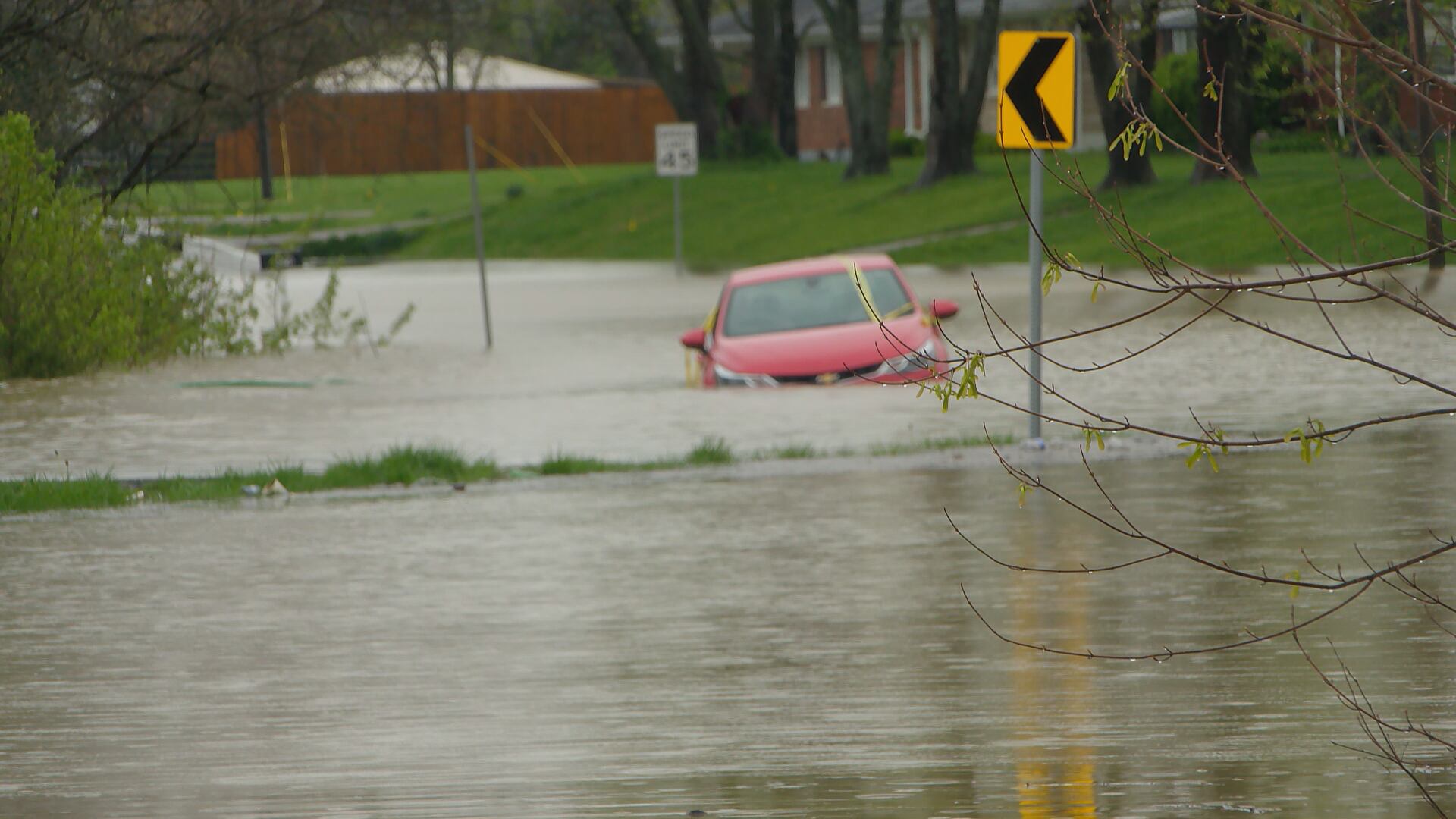 Bullitt Co. carries out voluntary evacuations, welfare checks as ...