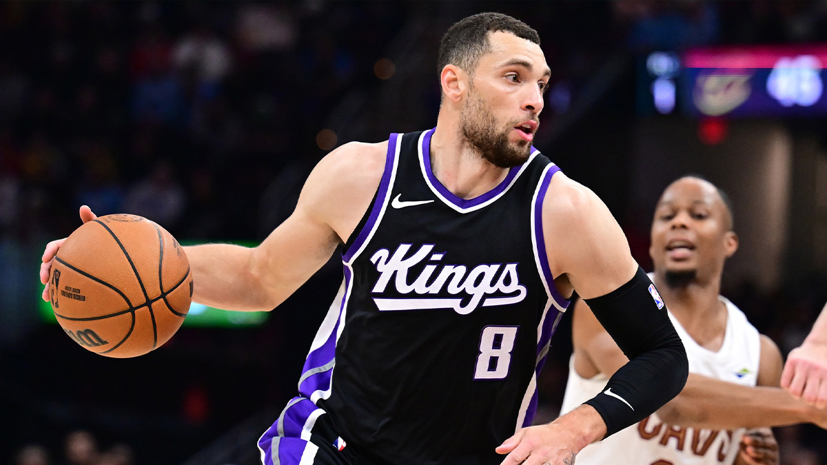 Referee admits mistake on Zach Lavine shot in Cavs loss vs. Kings