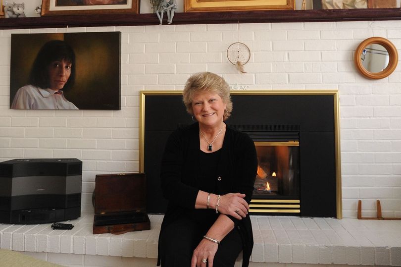 Brit artist Sarah Boardman behind Trump's hated self-portrait says ...