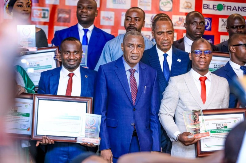 Prix BACIM 2025 : Koné Kparagninin Idriss, meilleur jeune entrepreneur ...