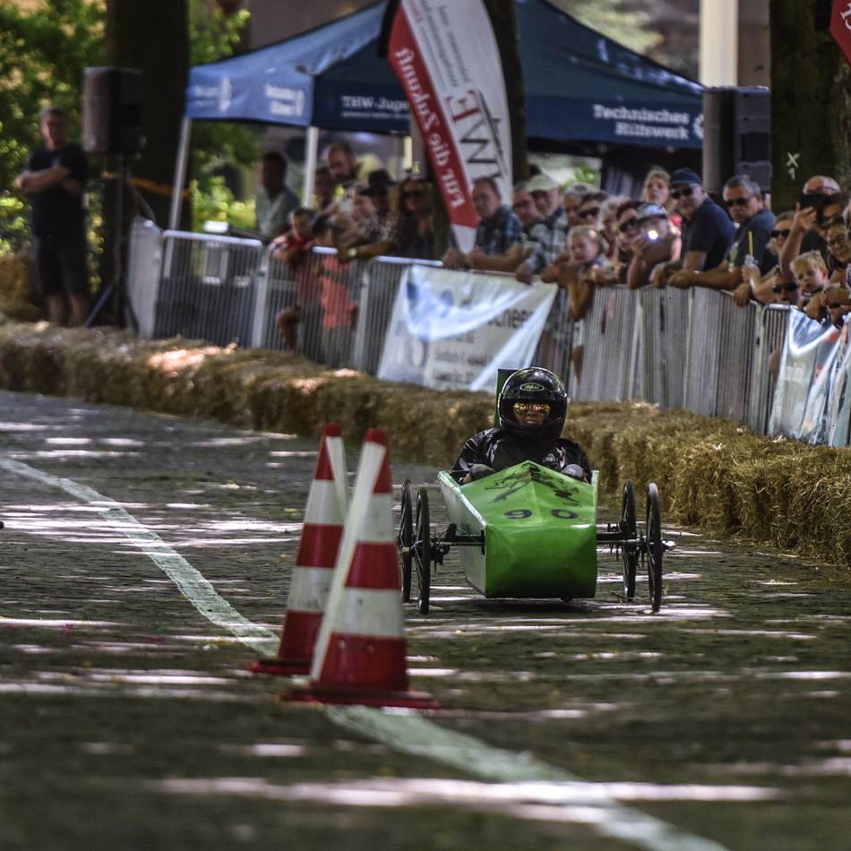 THW hat zu viel zu tun - Das Seifenkisten-Spektakel am Eltenberg ist ...