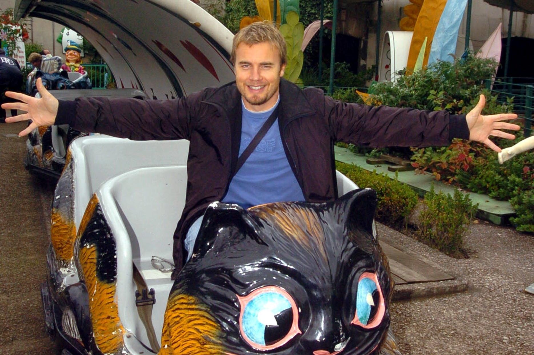 15 famous faces spotted at Blackpool Pleasure Beach through the years ...