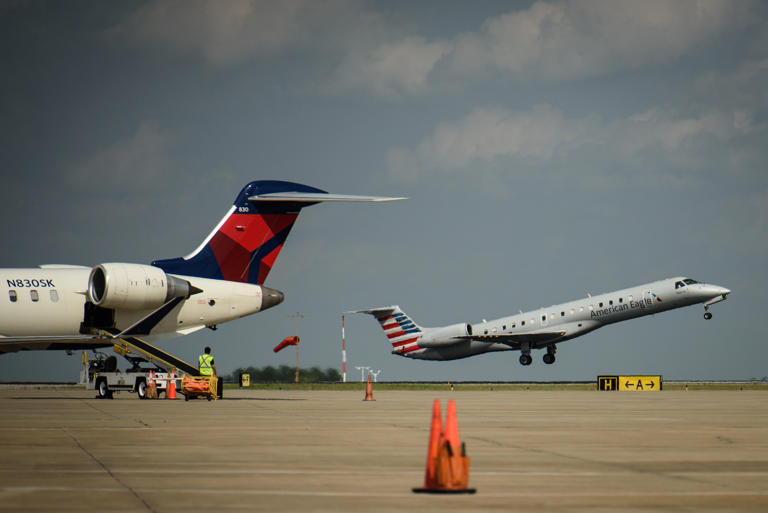 Smaller planes, big questions: Why regional airlines are under the ...