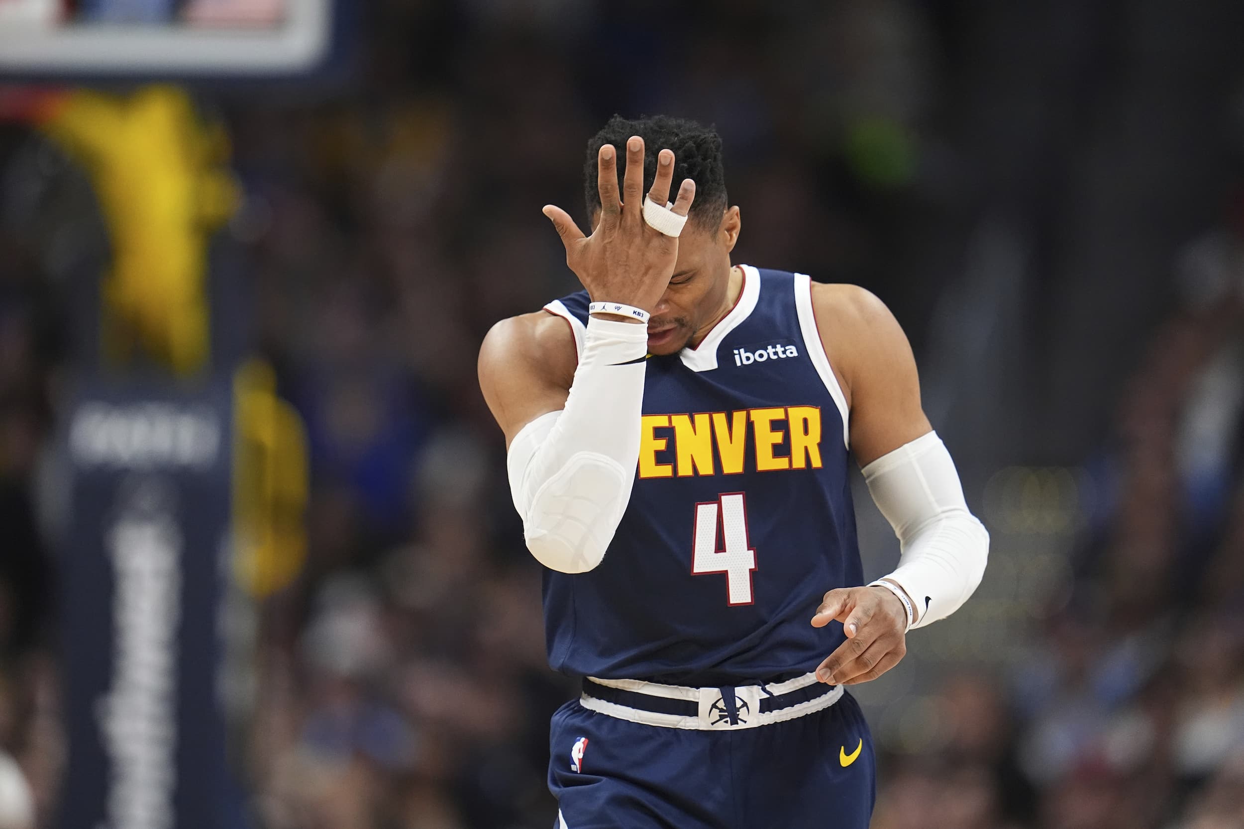 NBA: Nuggets hope to snap out of funk with playoffs looming