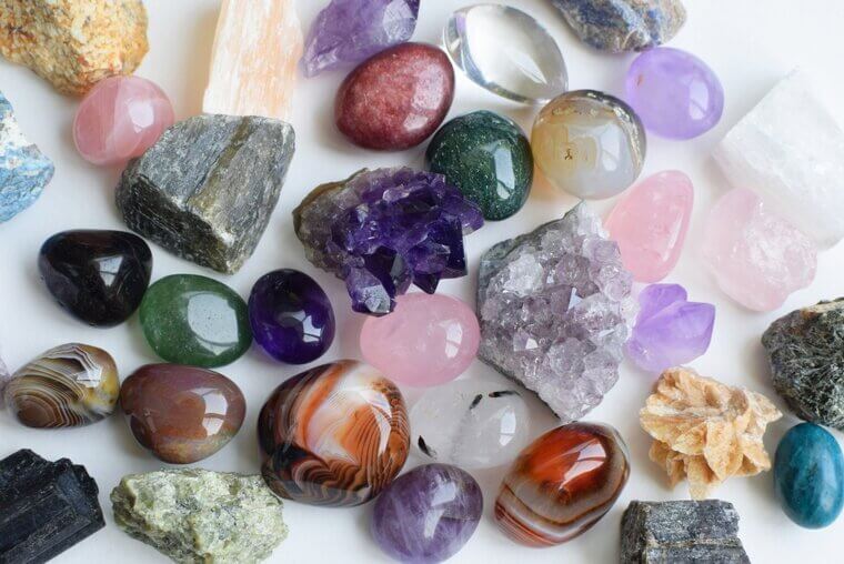 Discover the Meaning of the 25 Most Popular Gemstones