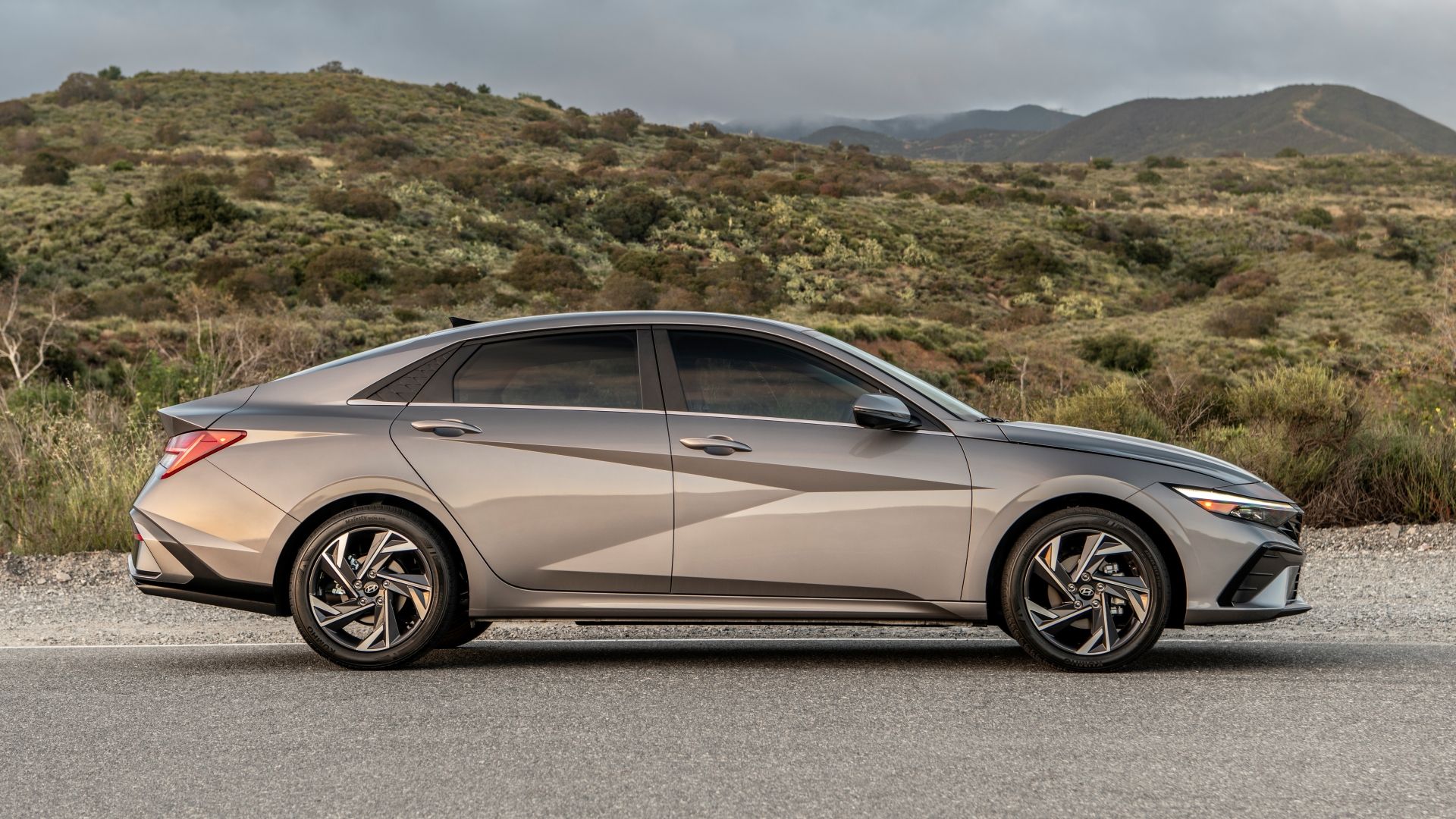 The Hyundai Elantra Hybrid's Low Maintenance Costs Make It Perfect For ...