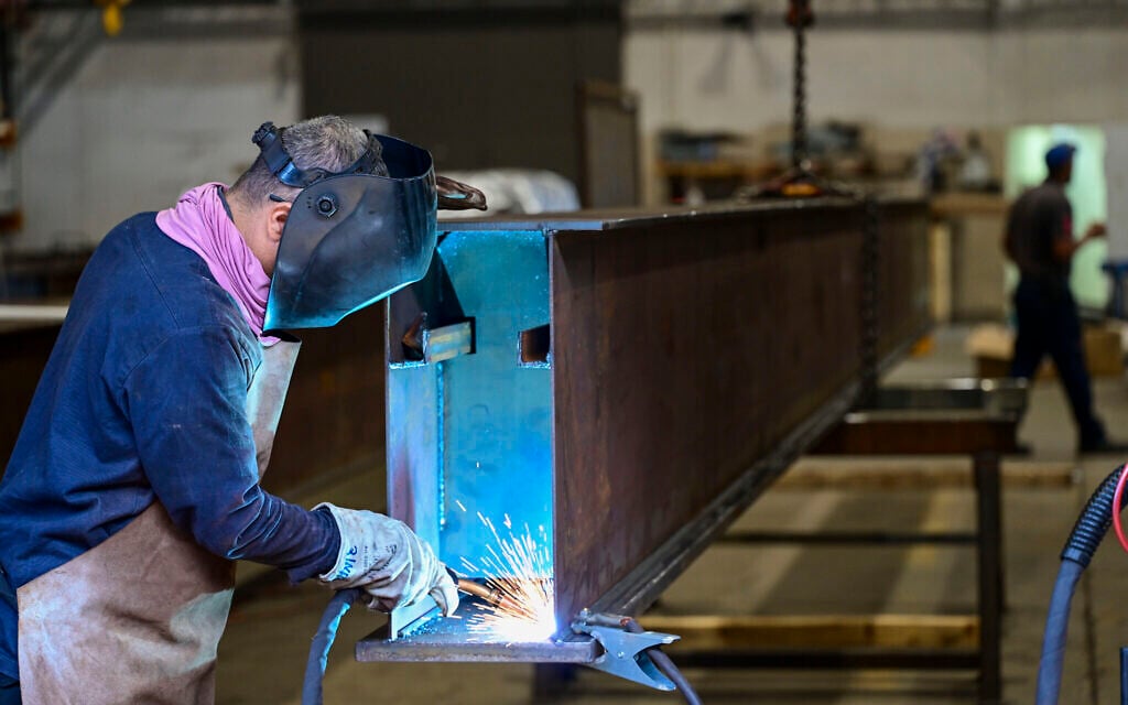 Israeli exports to US will take annual $2.3B hit under tariffs ...