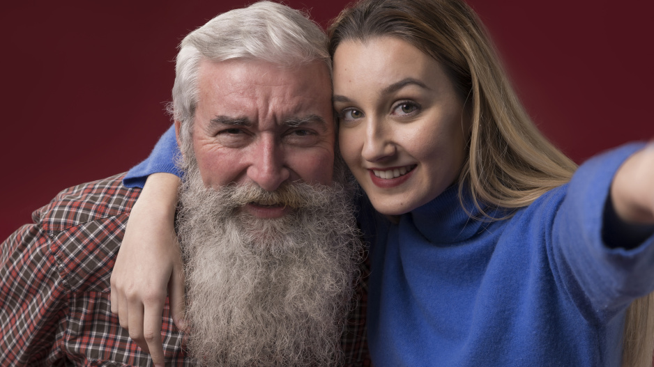 "Zamilovala jsem se do otce své nejlepší kamarádky. Dělí nás 30 let ...