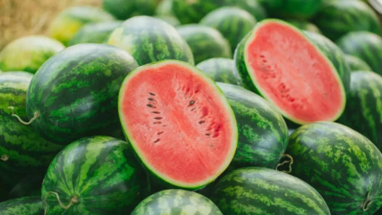 Fake vs. Real Watermelon: How To Test Adulteration to Protect Your ...
