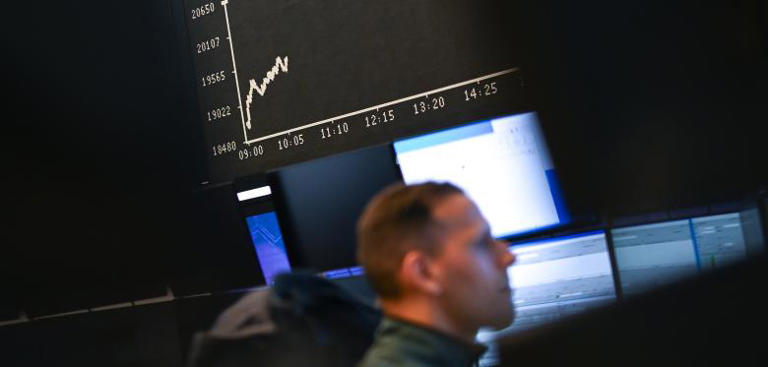 „Panic Monday“ – Dax bricht um mehr als 1000 Punkte ein