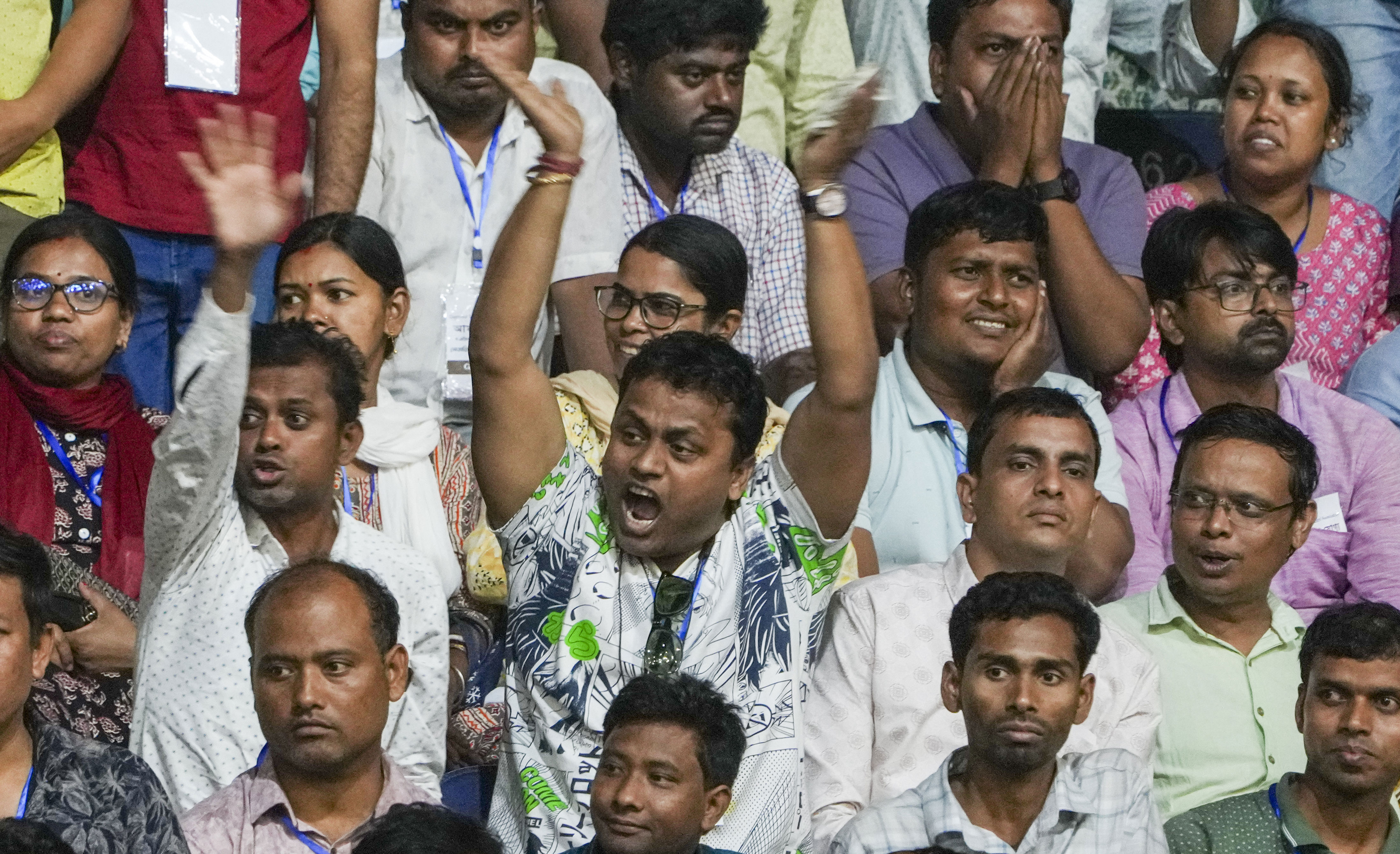 Will fight till last breath: Mamata vows to protect Bengal teachers ...