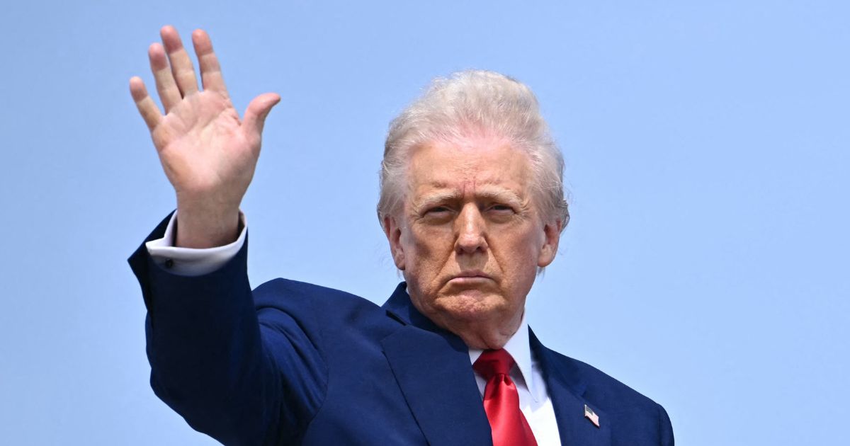 Trump Issues Public Response to European Countries 'Dying to Make a ...