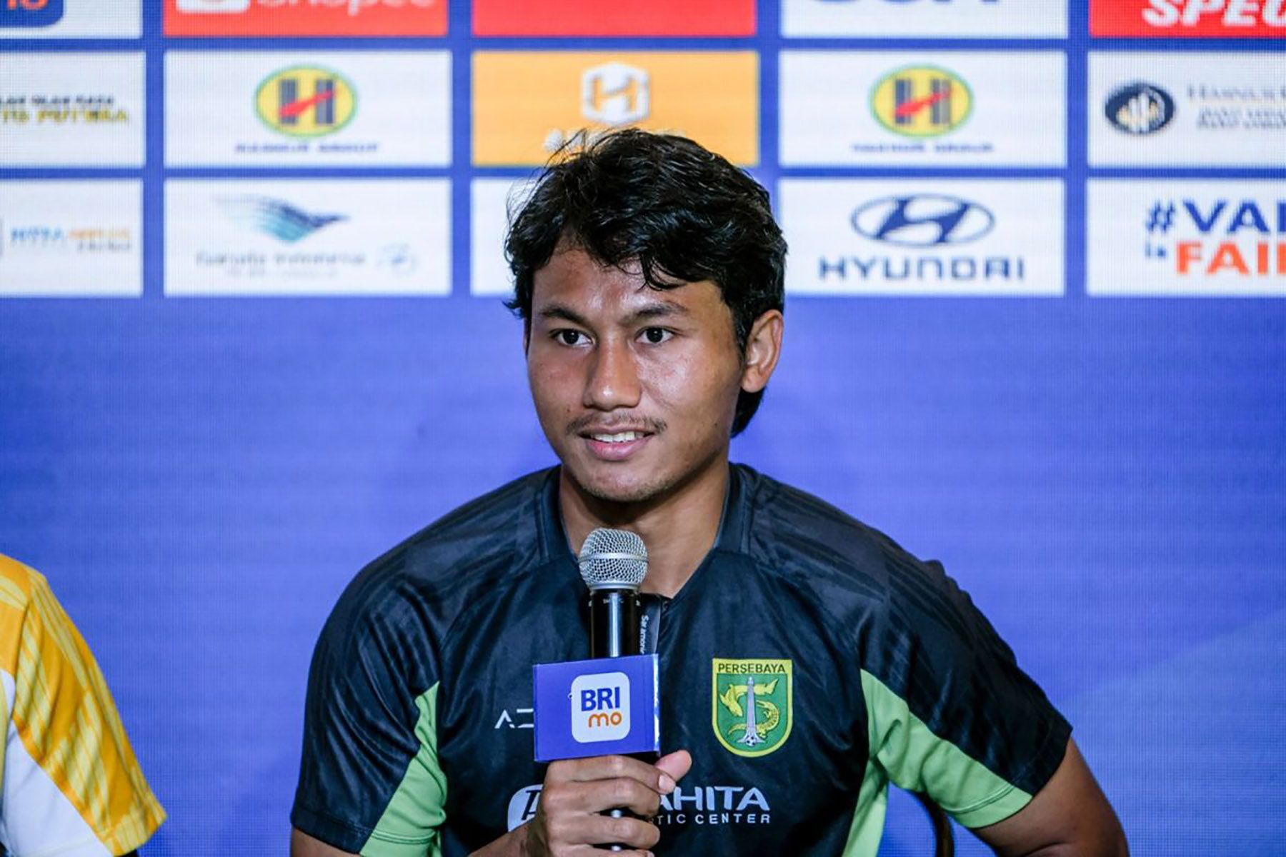 5 bek tengah ini jadi andalan Bernardo Tavares! Kadek Raditya ...