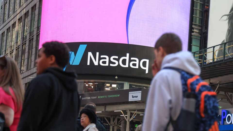 US Stock Market LIVE UPDATES: Will it be a ‘Black Monday’ for US as ...