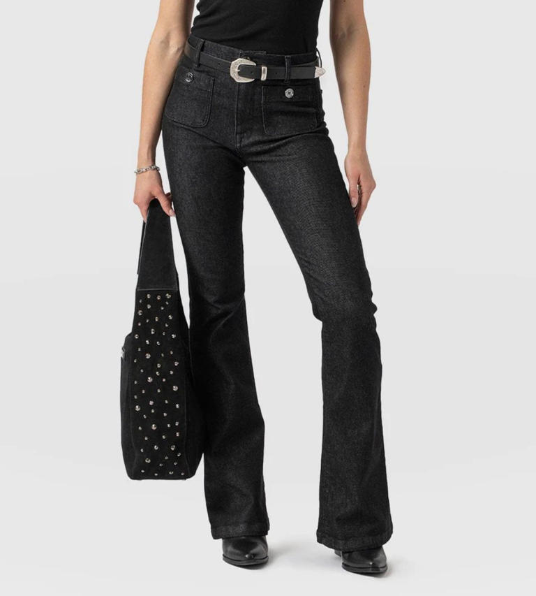 I'm a fashion writer on the hunt for comfortable denim, and these ...